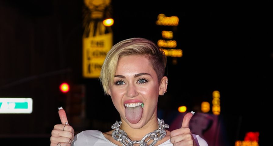 12 Celebs Who Are Completely Obsessed With Themselves Fame10