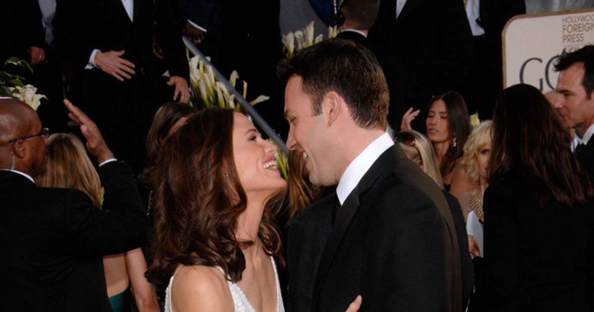 Hollywood's 11 Cutest Couples Right Now! - Fame10
