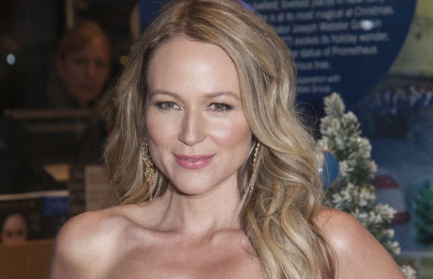 Jewel Talks About Being Homeless, Almost Dying - Fame10