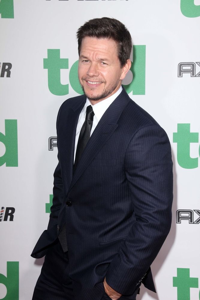 14 Hottest Male Celebrities In Their 40s Page 11 Of 14 Fame10