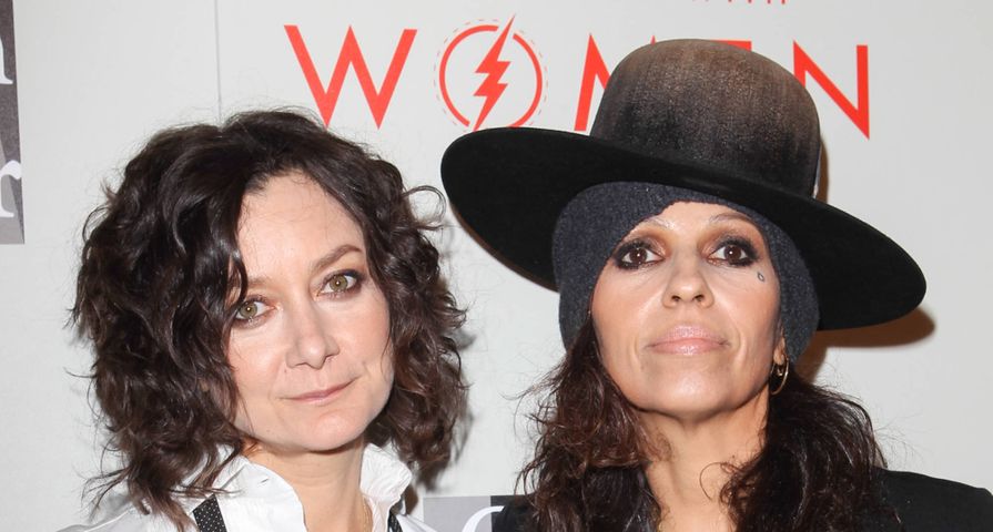 Sara Gilbert Announces Pregnancy - Fame10