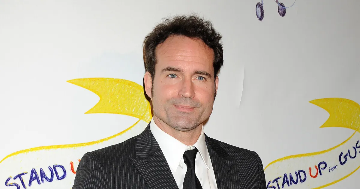 Jason Patric Declared Legal Parent Of Son - Fame10
