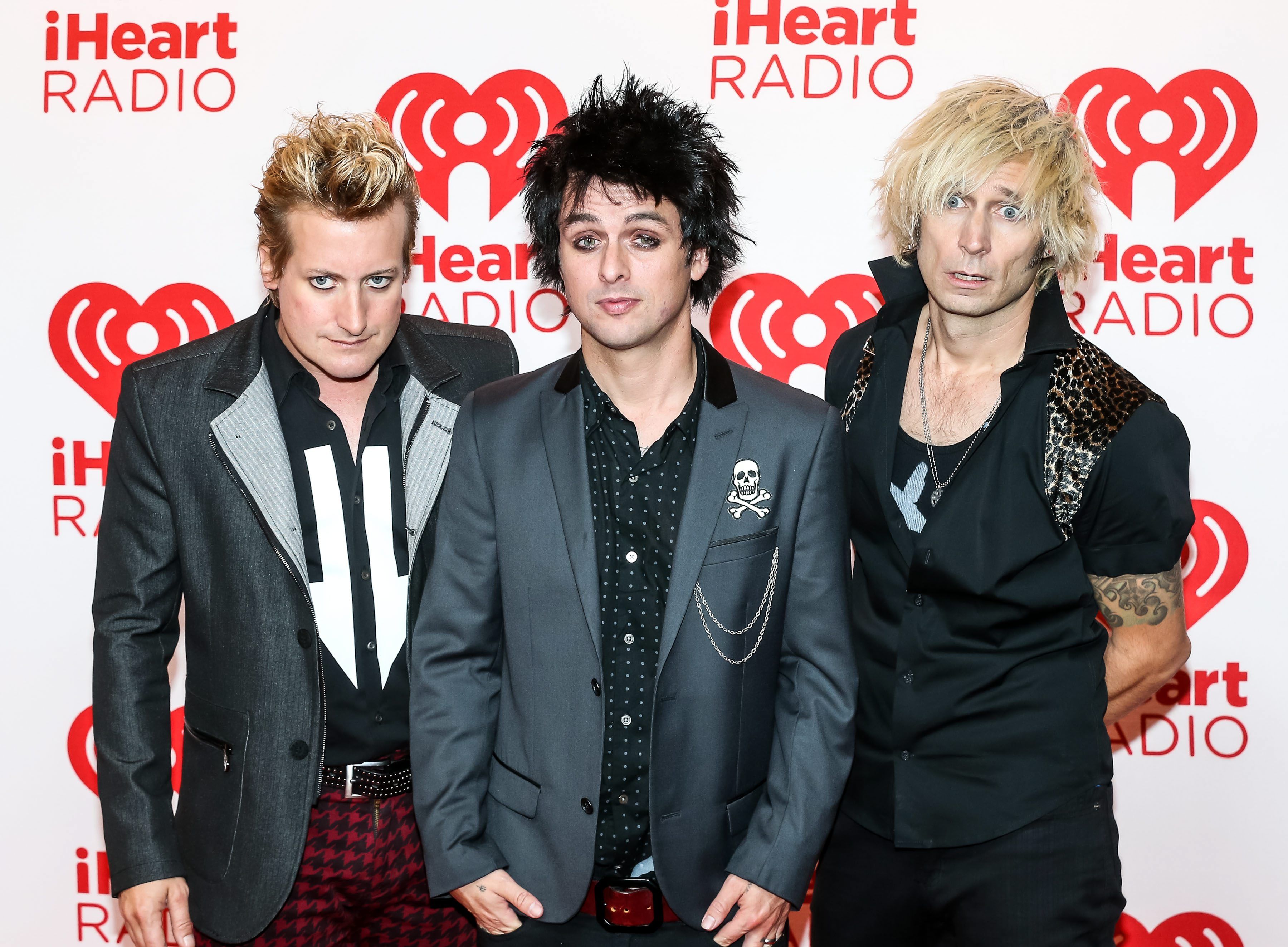 Green Day Inducted Into Rock & Roll Hall Of Fame - Fame10