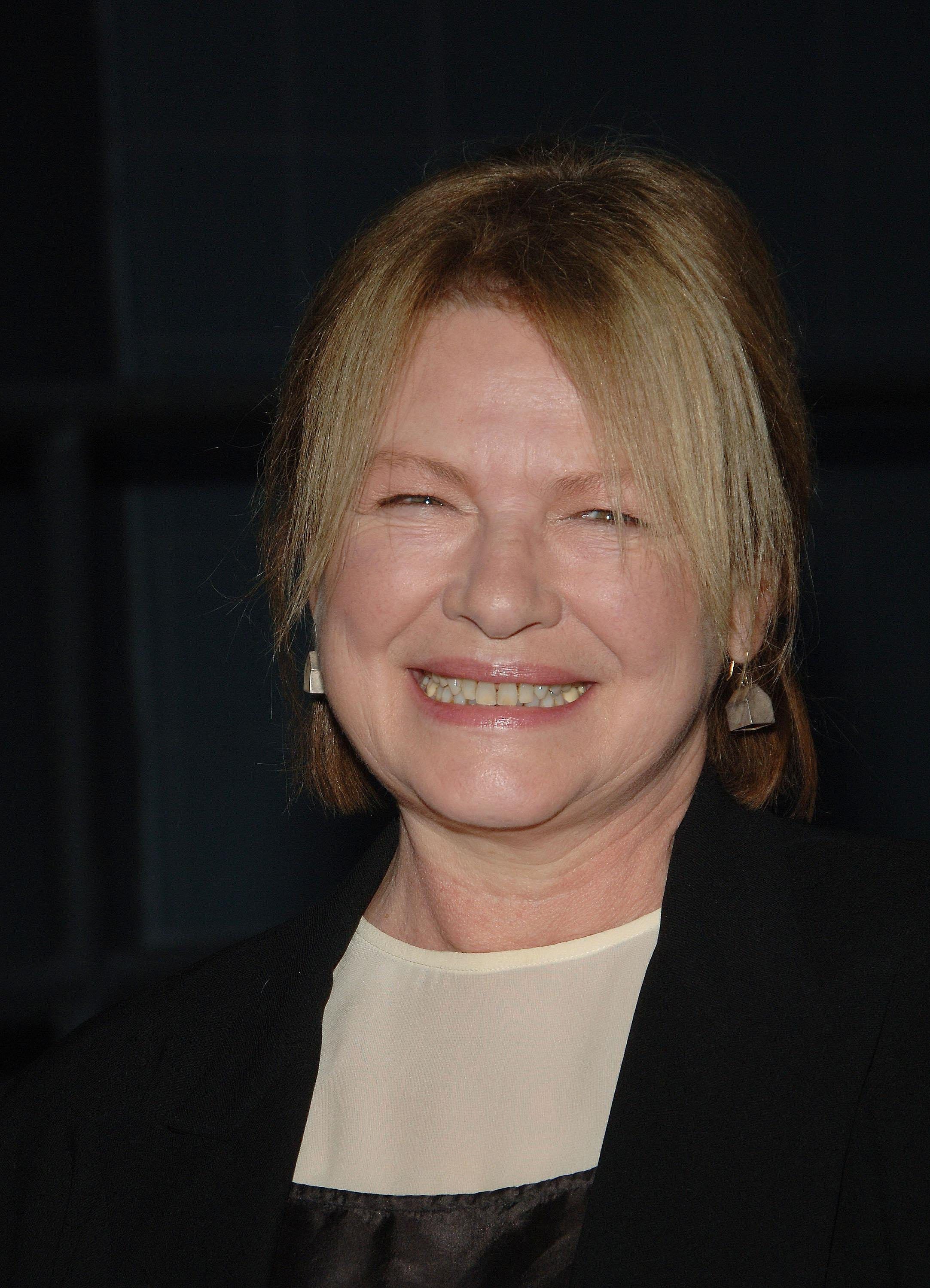 Two-Time Oscar Winner Dianne Wiest Can't Make Rent - Fame10 Two-Time Oscar Winner Dianne Wiest Can't Make Rent - Fame10