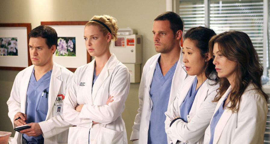 Original Cast Of Grey's Anatomy: How Much Are They Worth Now? - Fame10