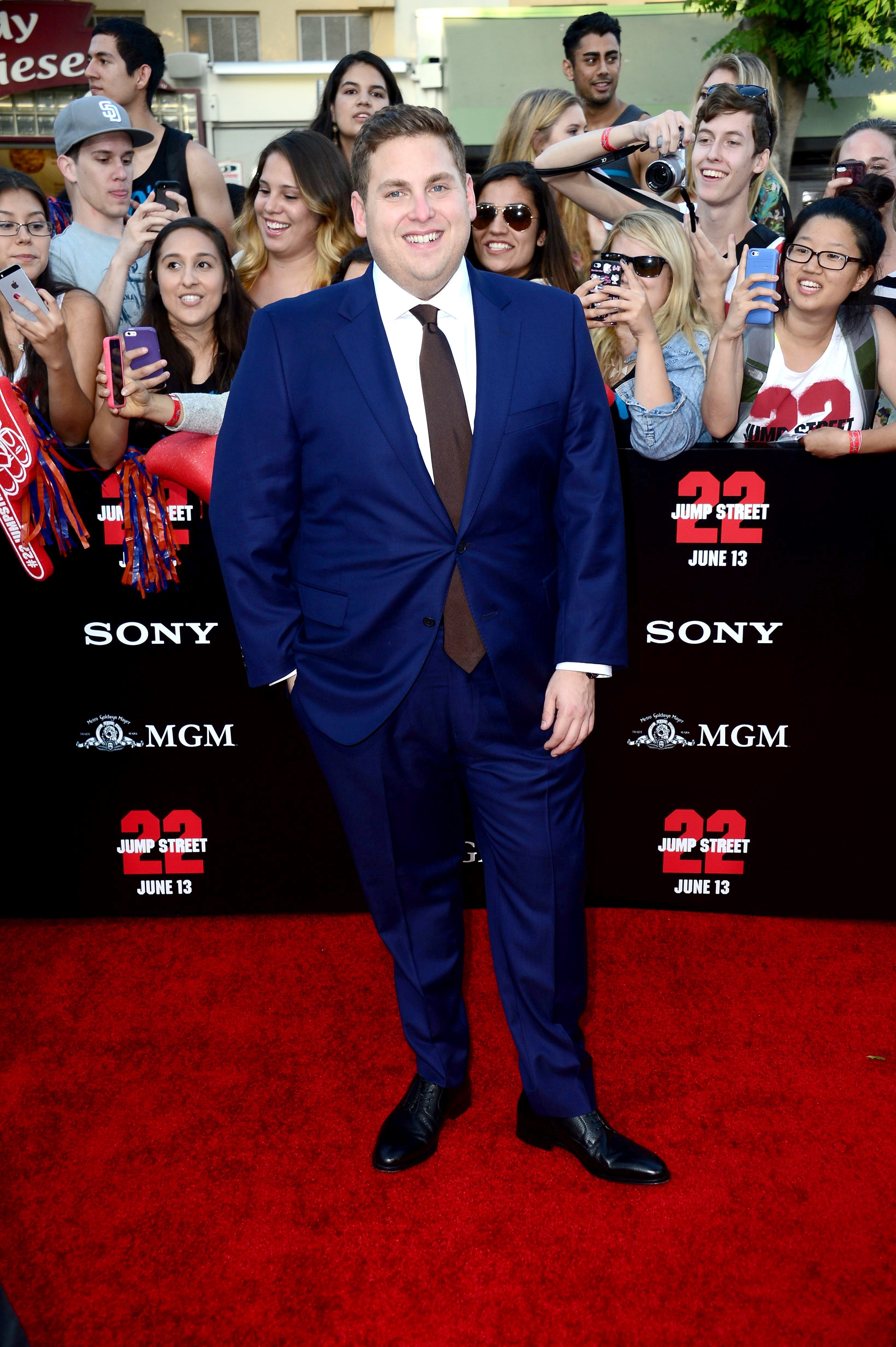 10 Celebrities Who Became Famous Overnight - Fame10