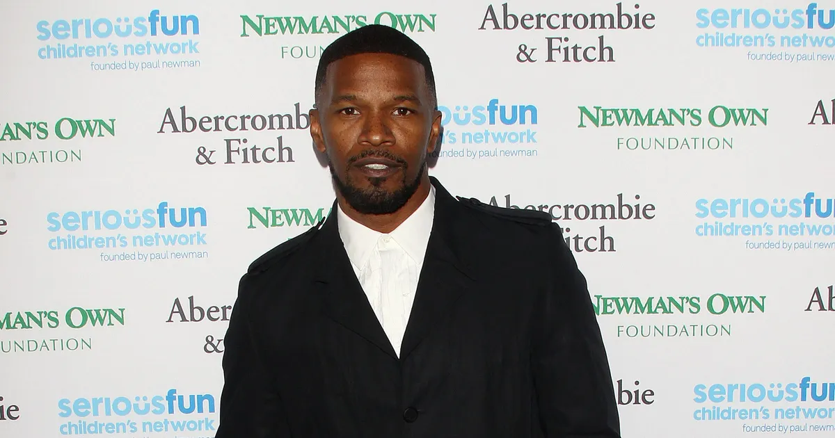 Jamie Foxx Defends Jimmy Fallon After Past 'Saturday Night Live' Sketch ...