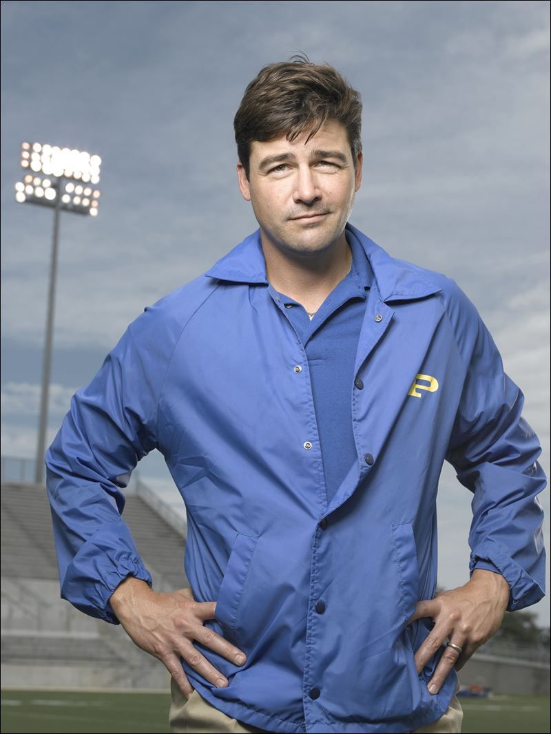 Friday Night Lights: Coach Taylor's Greatest Moments - Fame10