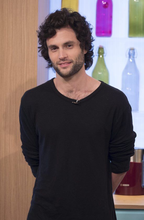 Cast Of Easy A: How Much Are They Worth Now? - Fame10