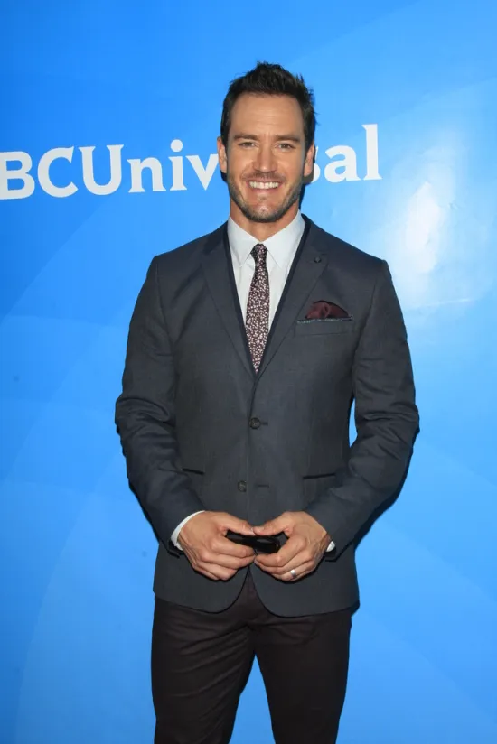 10 Things You Didn’t Know About Mark Paul Gosselaar - Fame10