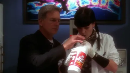 NCIS: Behind-The-Scenes Secrets - Fame10