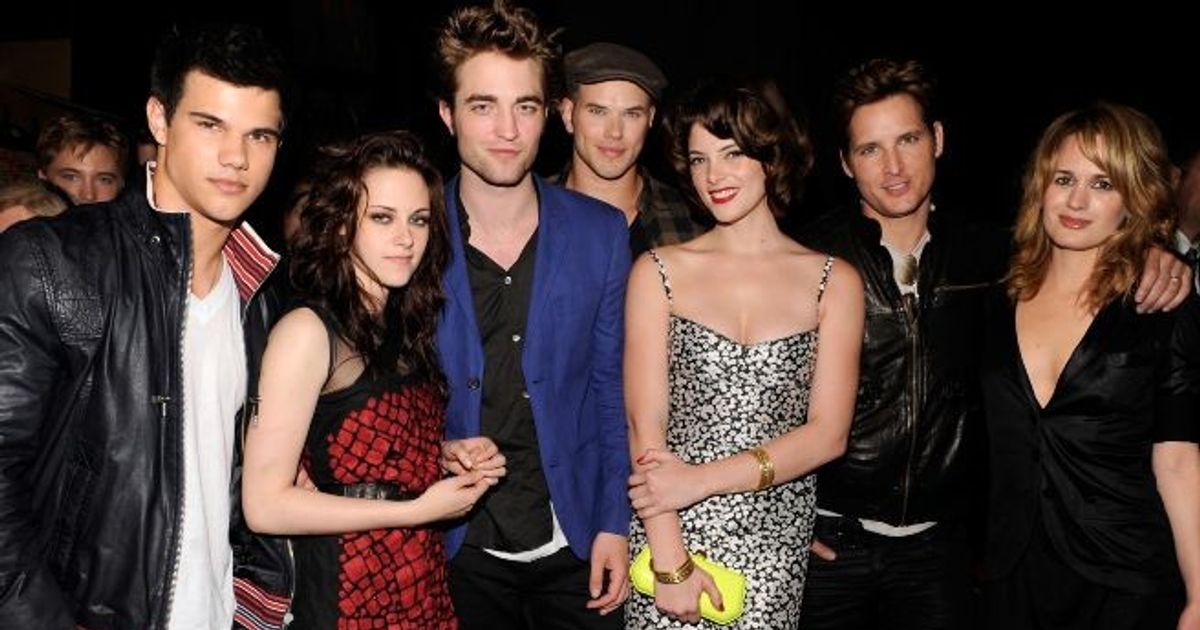 Twilight Cast: 8 Shocking Real-Life Scandals - Fame10