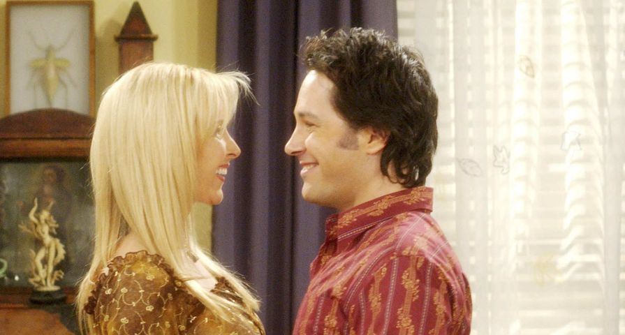 Friends: Phoebe's 15 Love Interests Ranked From Worst To Best - Fame10