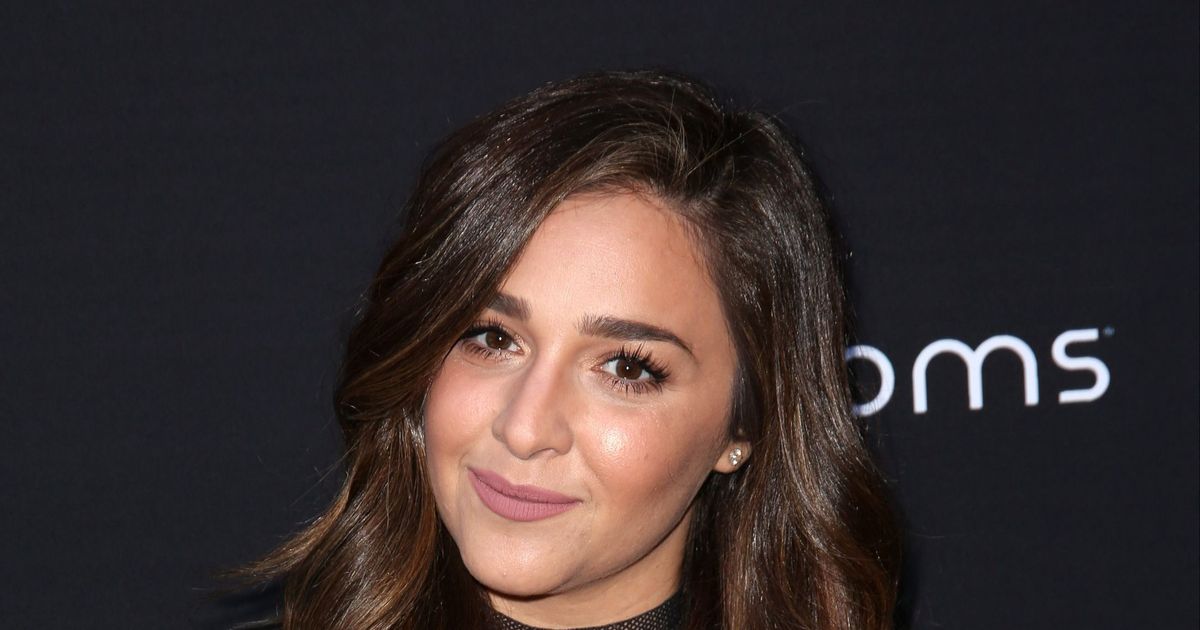 Former Child Stars You May Not Know Were Married - Fame10