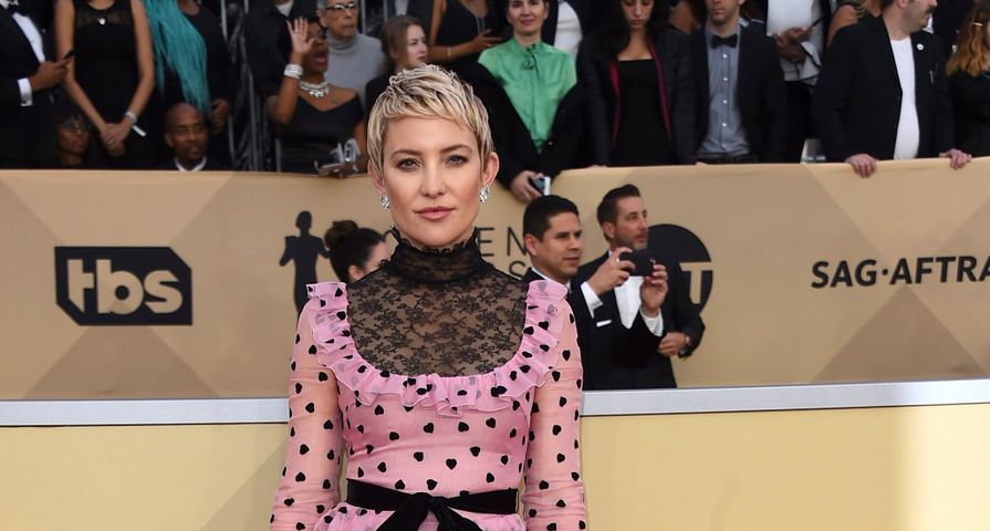 16 Biggest Red Carpet Fashion Fails Of The 2018 Awards Season - Fame10