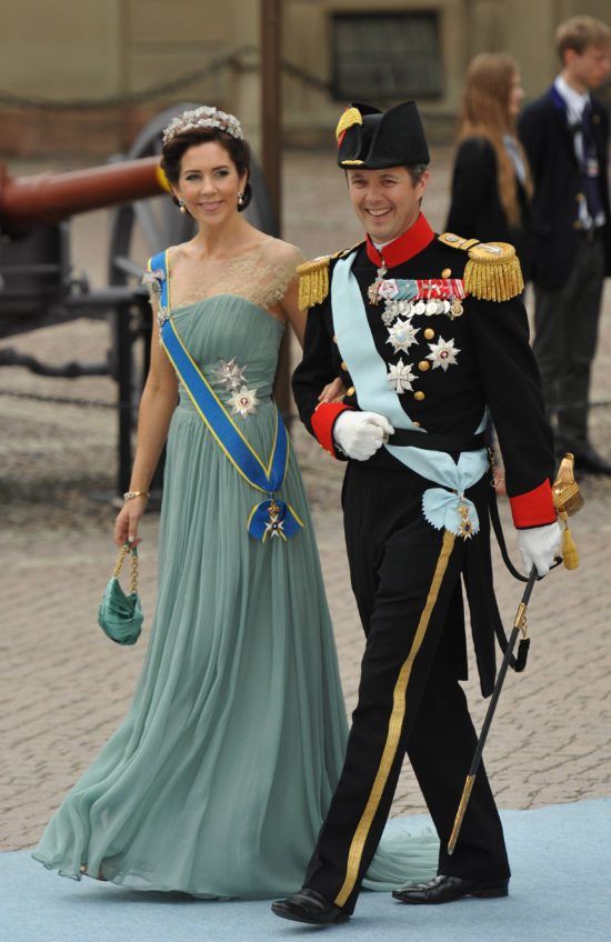 Royal Couples You Might Not Know About - Fame10