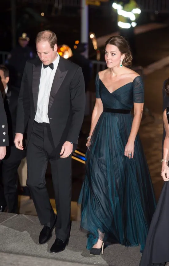 Ranked: Unforgettable Iconic Royal Gowns - Fame10
