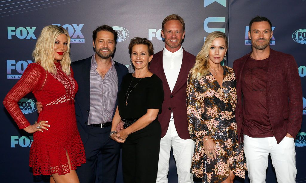 Things To Know About The New 'Beverly Hills, 90210' Series 'BH90210 ...