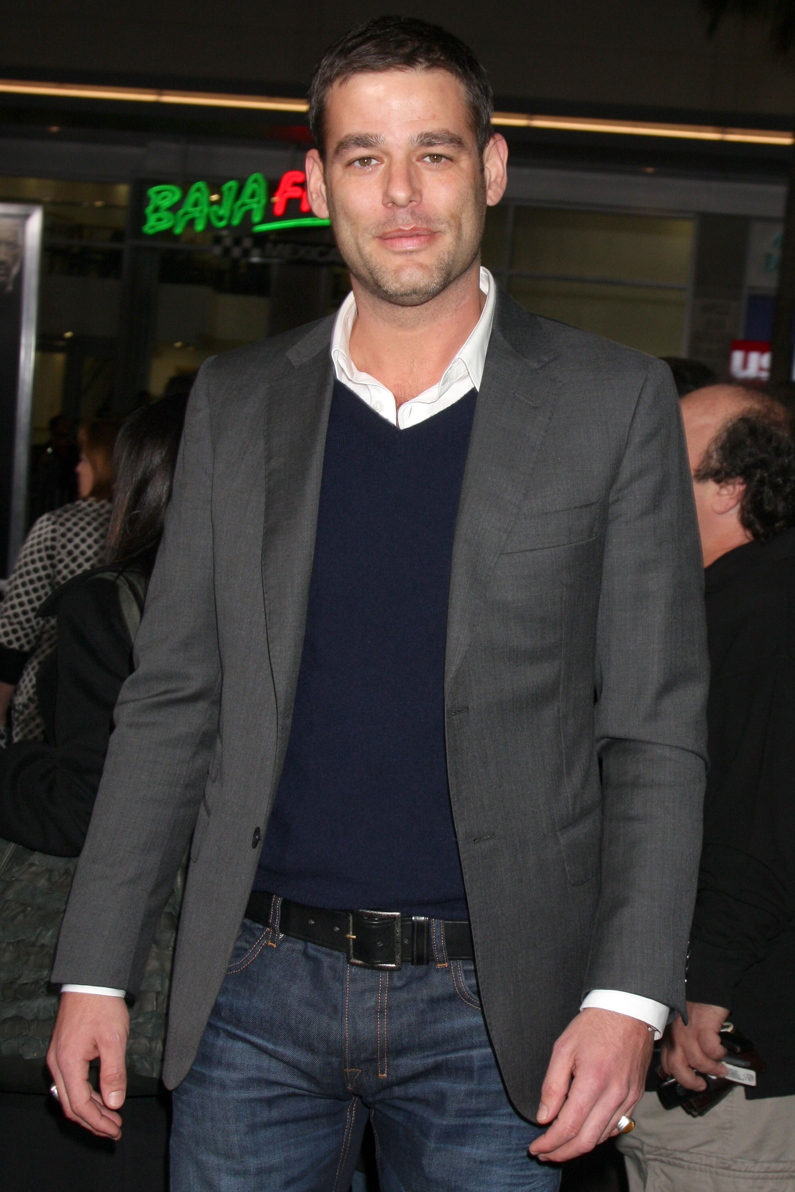 BH90210 Casts Ivan Sergei As Tori Spelling's Husband - Fame10